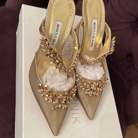 Manolo Blahnik | Shoes | Mano Blanhik Mesh Gold Lurum | Poshmark